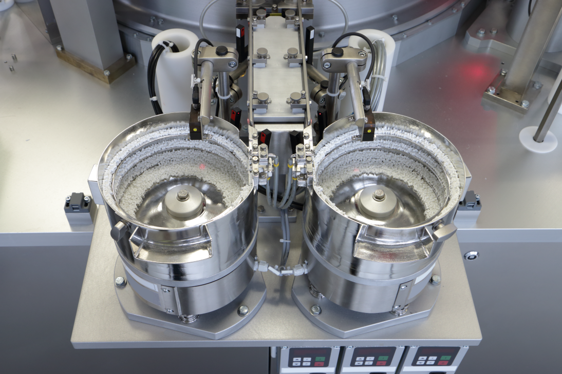 Component feeding and sorting | DESOTEC GmbH Sondermaschinenbau | CPHI Online